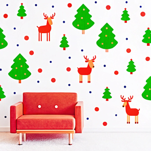 Living room with forest wallpaper on the entire wall - Recraft