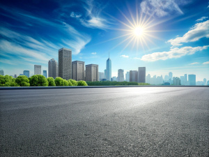 summer, heat, asphalt, sun at its zenith, almost no clouds, square ...